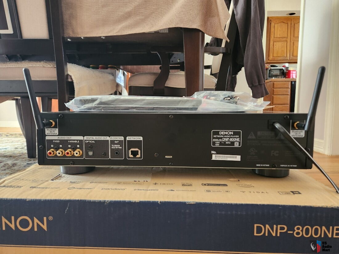 Denon DNP-800NE Network Player