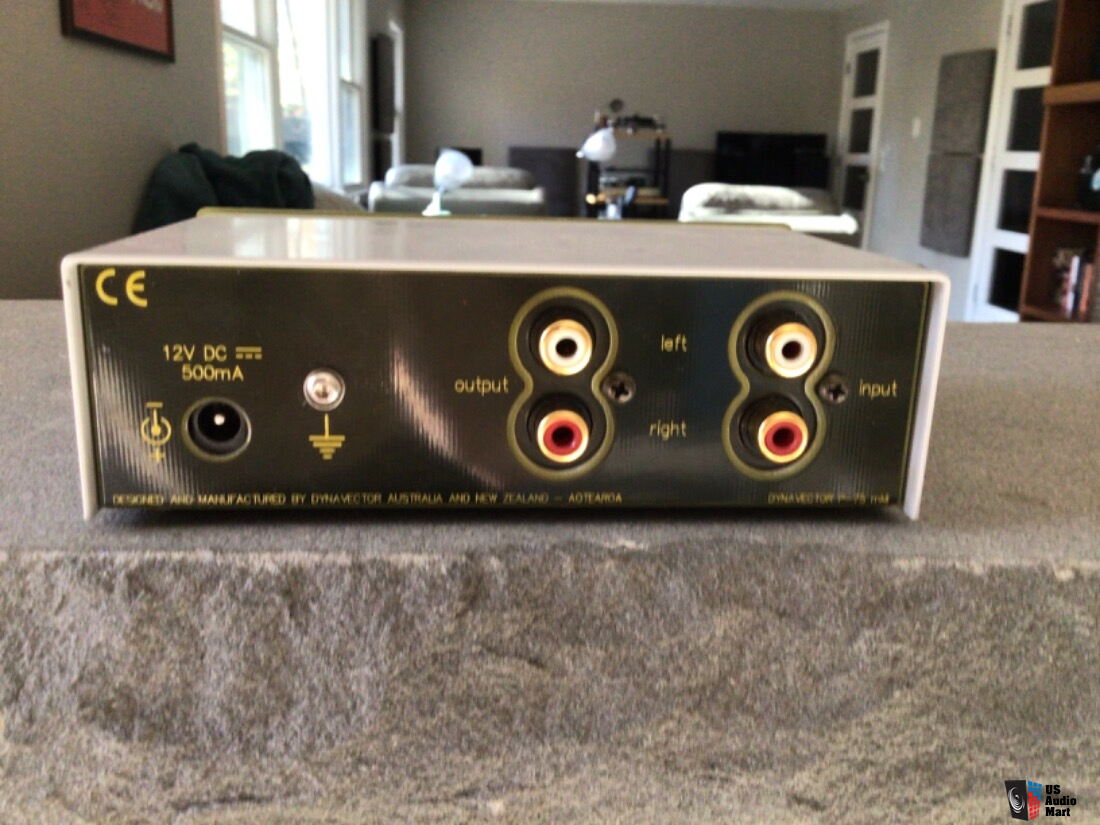 Dynavector P-75 MK 2 Phono Preamp Photo #5346568 - US Audio Mart