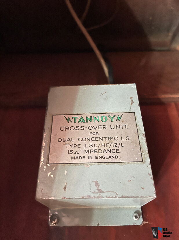Tannoy Monitor Red. Pair in EV cabinet. Original crossovers Photo ...