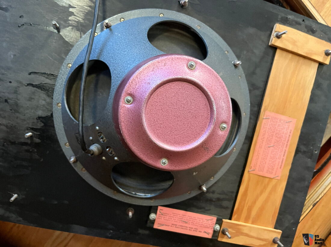 Tannoy Monitor Red. Pair in EV cabinet. Original crossovers