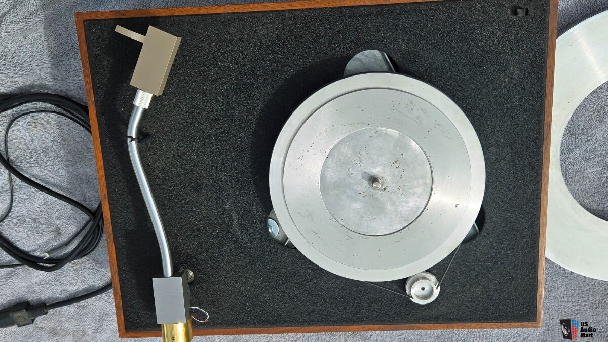 Modified Vintage AR XA turntable for sale Photo #5350351 - US Audio Mart