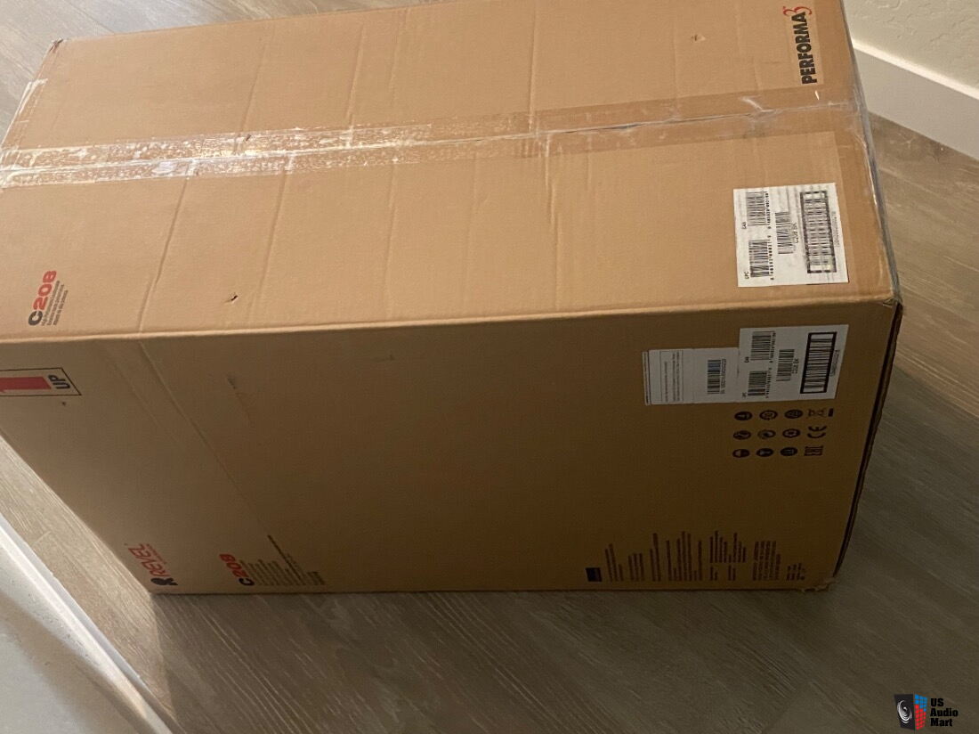 Revel C208 Piano Black