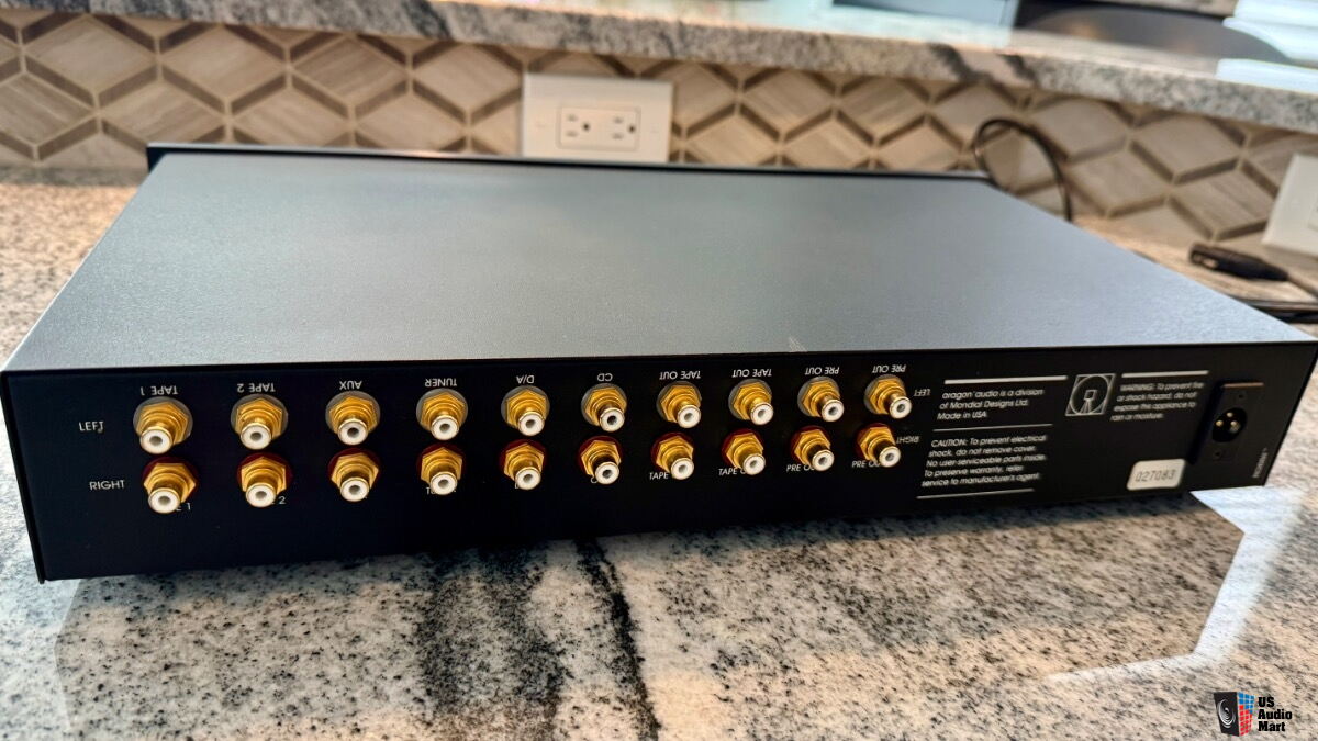 Aragon 18K Preamplifier in great condition Photo #5356247 - US Audio Mart