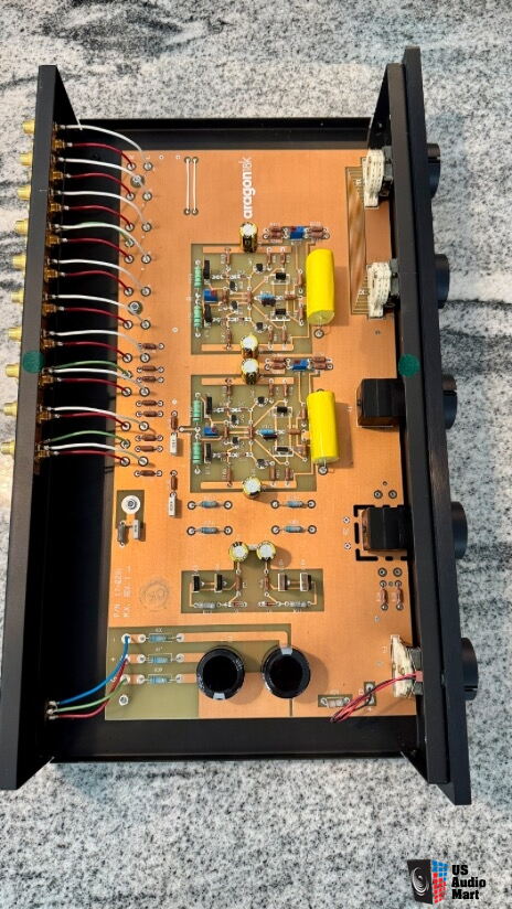 Aragon 18K Preamplifier in great condition