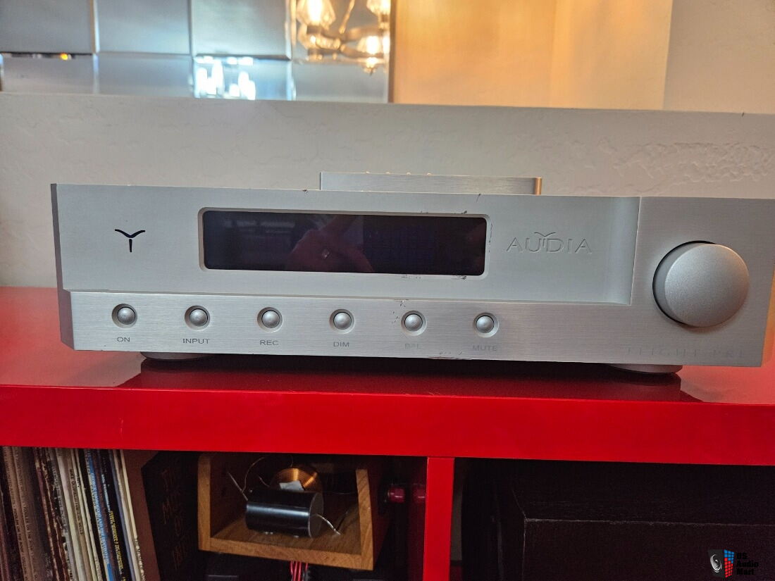 Audia Flight PRE MK3 Preamp w/ Remote, Phono, Free Shipping Photo ...