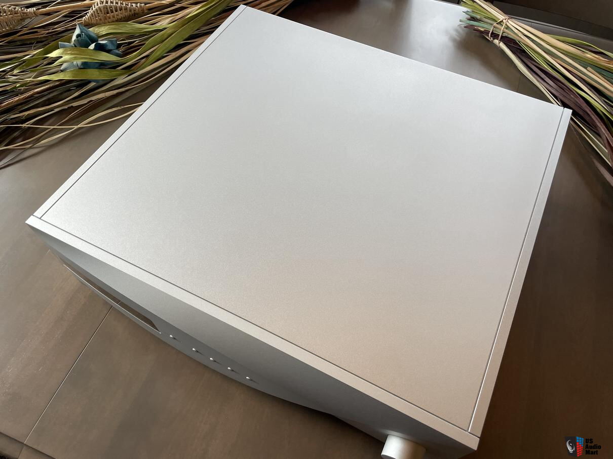 dCS Vivaldi APEX DAC (silver) Final Price Reduction! Photo #5357985 ...