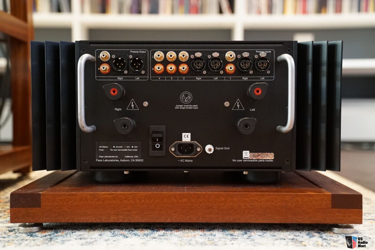 Pass Labs INT-250 Integrated Amplifier Photo #5367409 - US Audio Mart