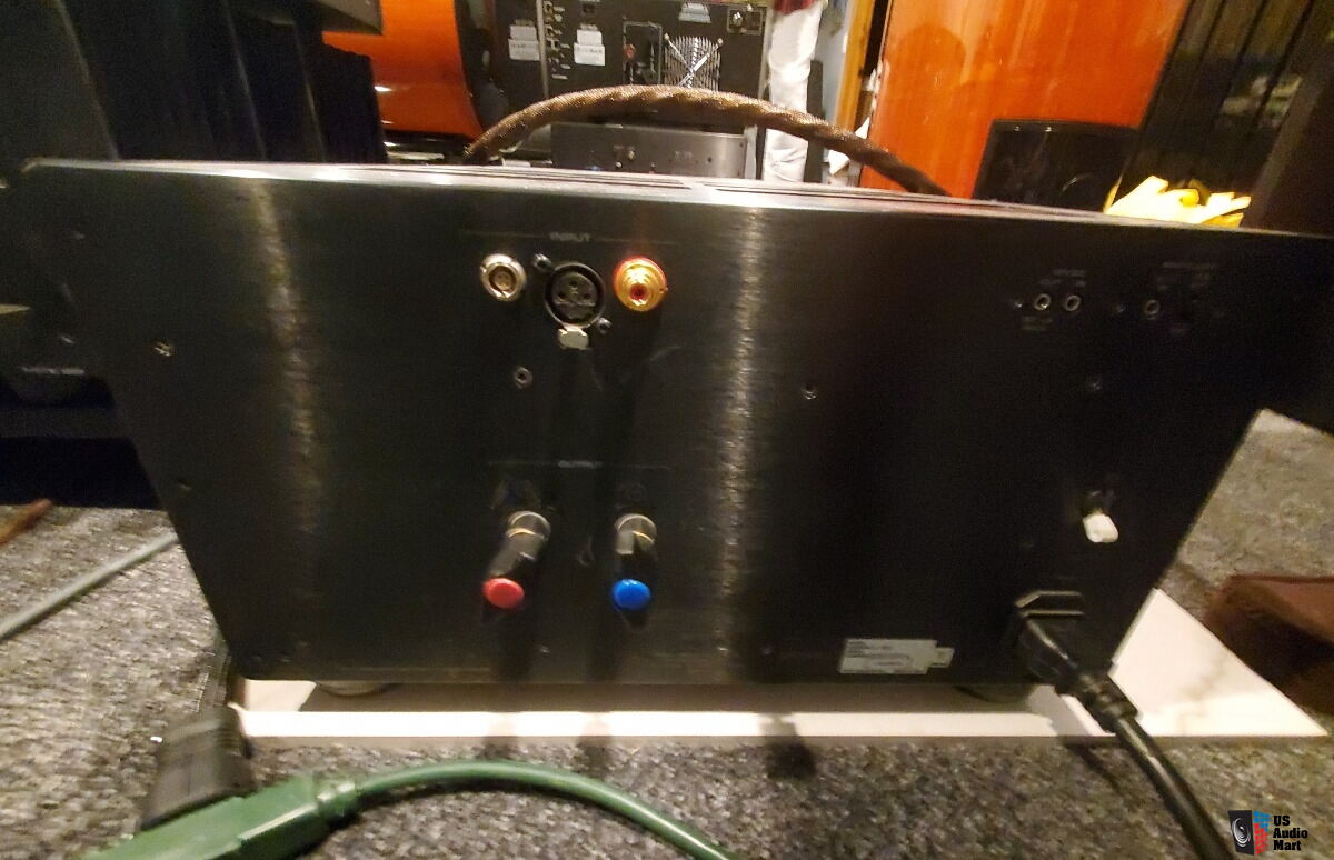 Krell Evolution 900 pair in black Photo #5369837 - US Audio Mart