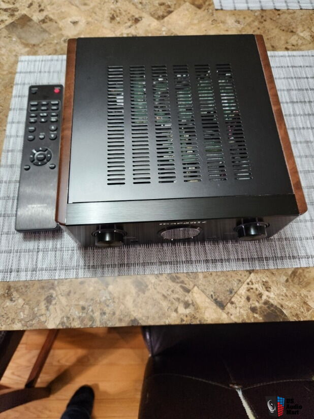 Marantz HD DAC-1 For Sale - Canuck Audio Mart
