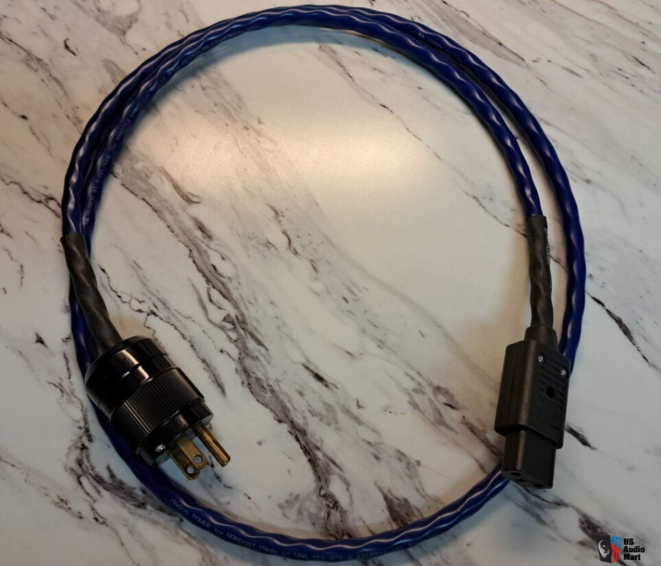 Nordost Wyrewizard Magus 1.5m power cords