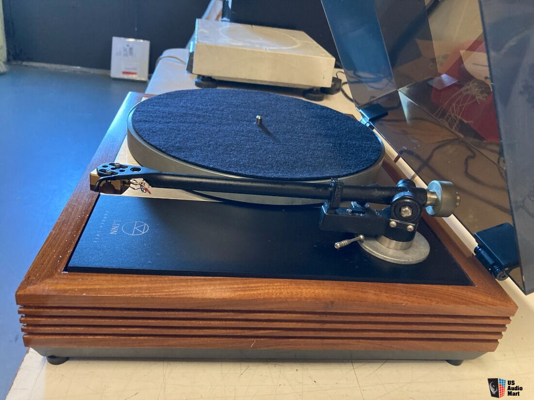 Linn Sondek LP12 Turntable With Rega RB300 Tonearm Valhalla Power ...