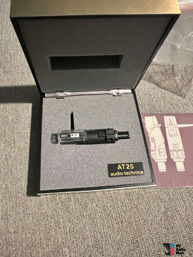 Audio Technica AT-25 Minty fresh in box Photo #5381671 - US Audio Mart