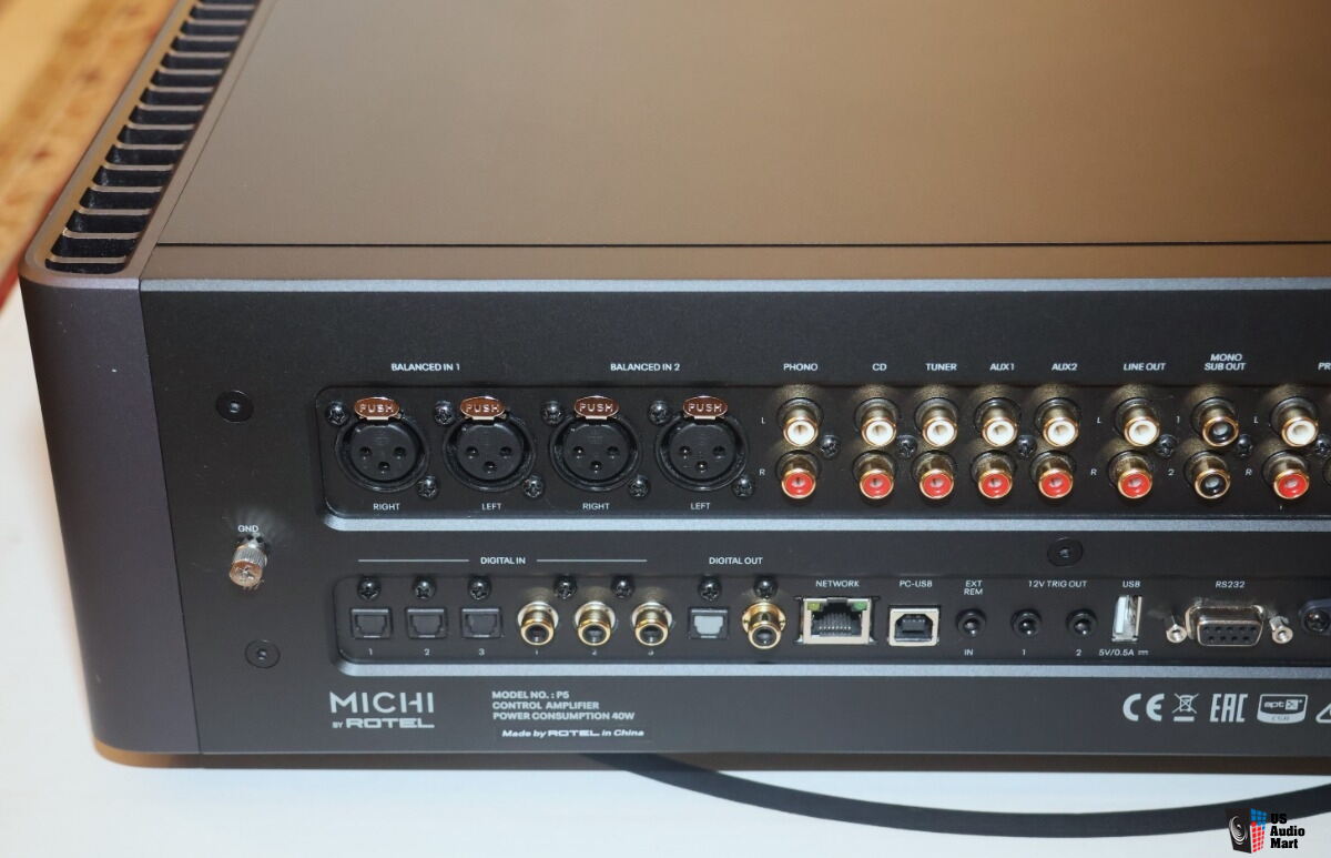 Michi P5 Preamplifier + DAC. Series 1 (with original superior AKM ...