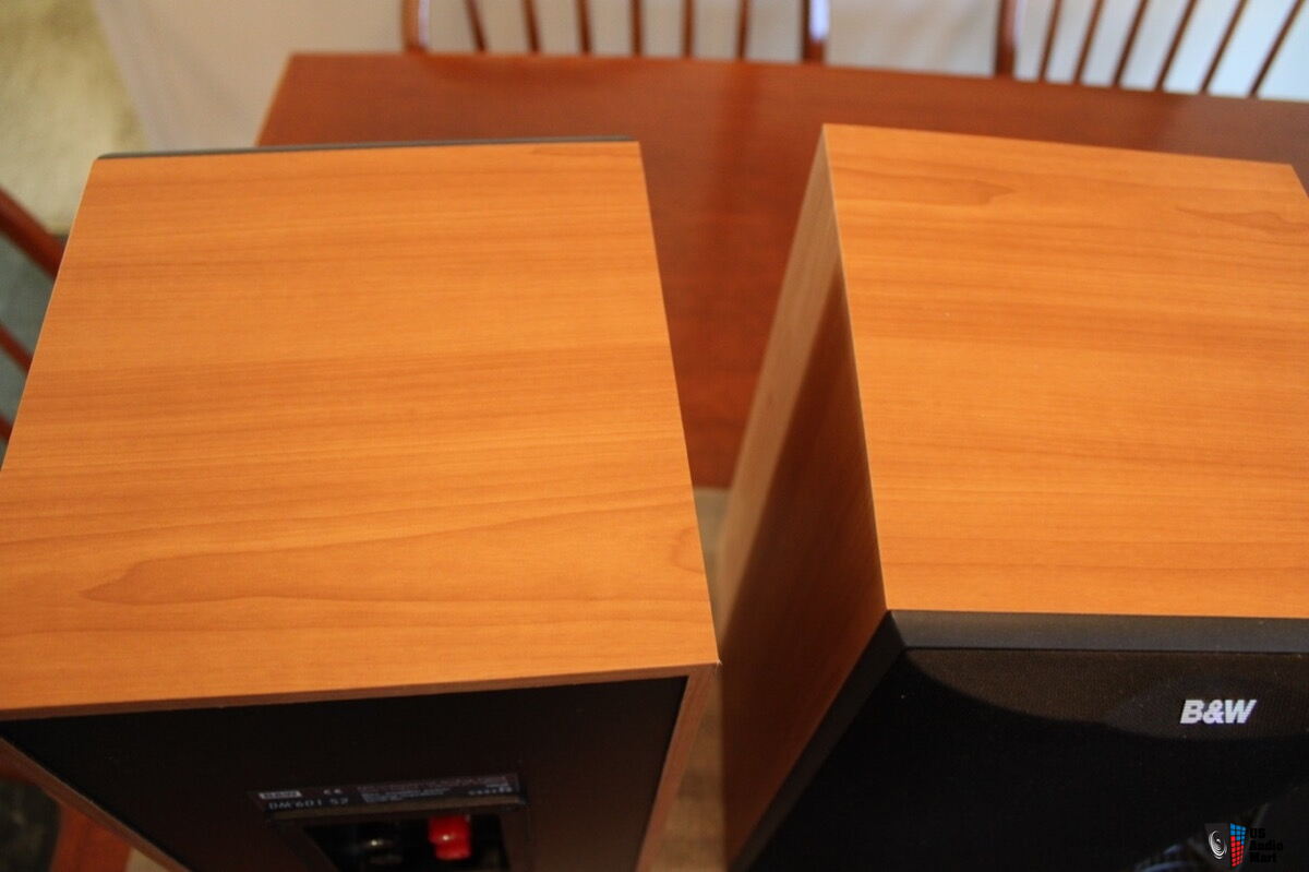 B&W DM601 S2 Bookshelf Speakers Excellent!! Bowers & Wilkens