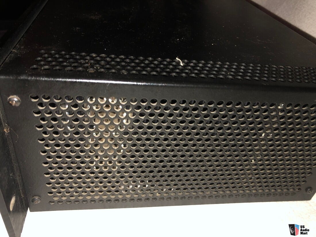 BGW 250B Power Amplifier