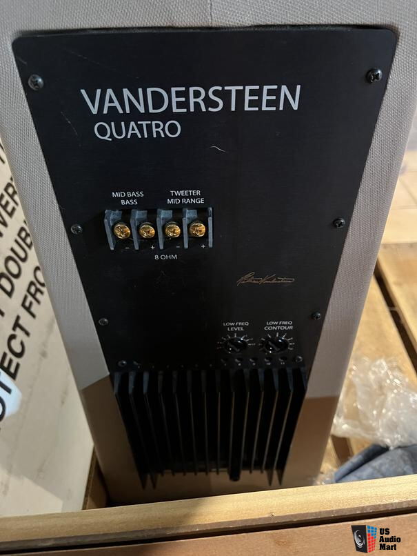 Vandersteen Quatro w/ M5-HP RCA crossovers and original shipping ...