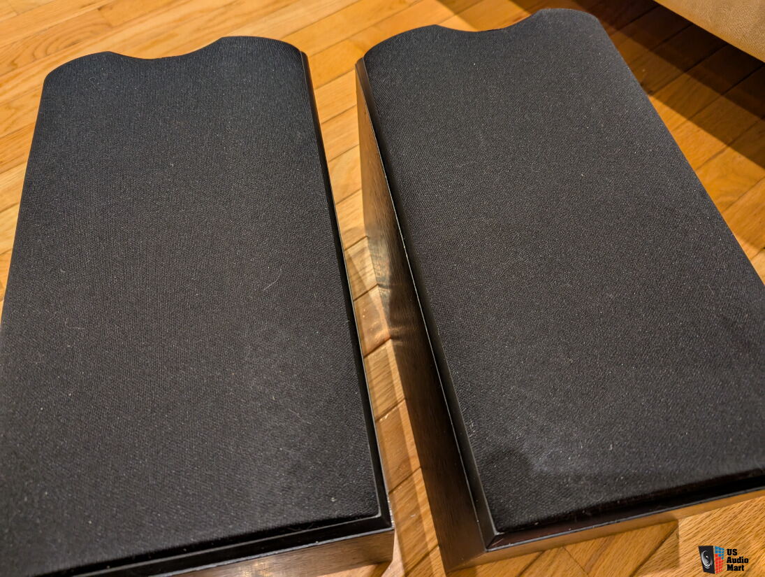 B&W DM601 OG/S1 Bookhelf Speakers Photo #5388042 - Canuck Audio Mart