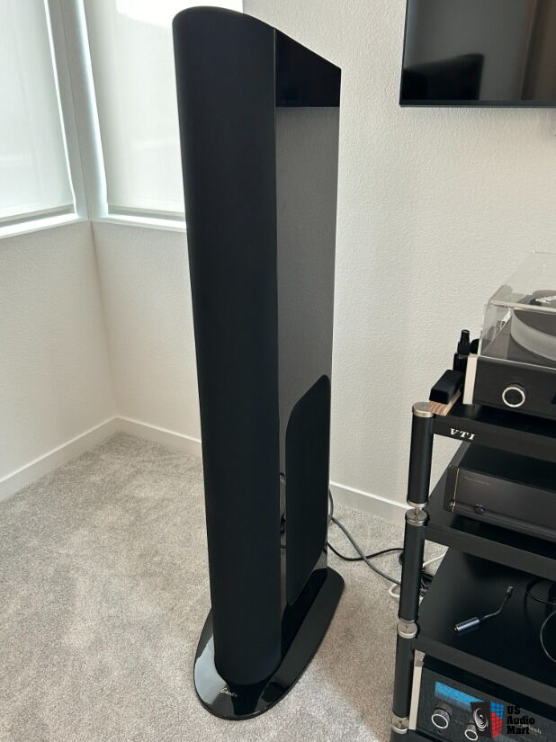 GoldenEar Triton Reference Floor Standing Speakers with Built-In ...
