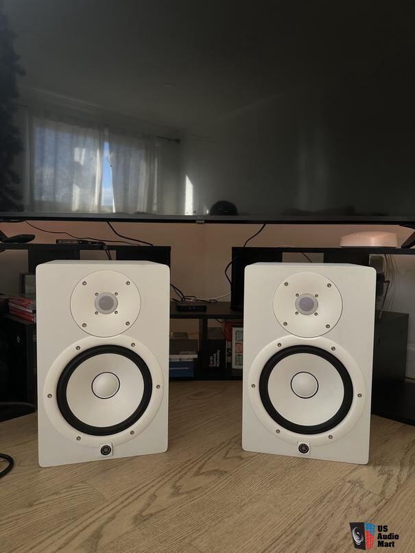 Yamaha HS8 Studio Monitors - Mint New