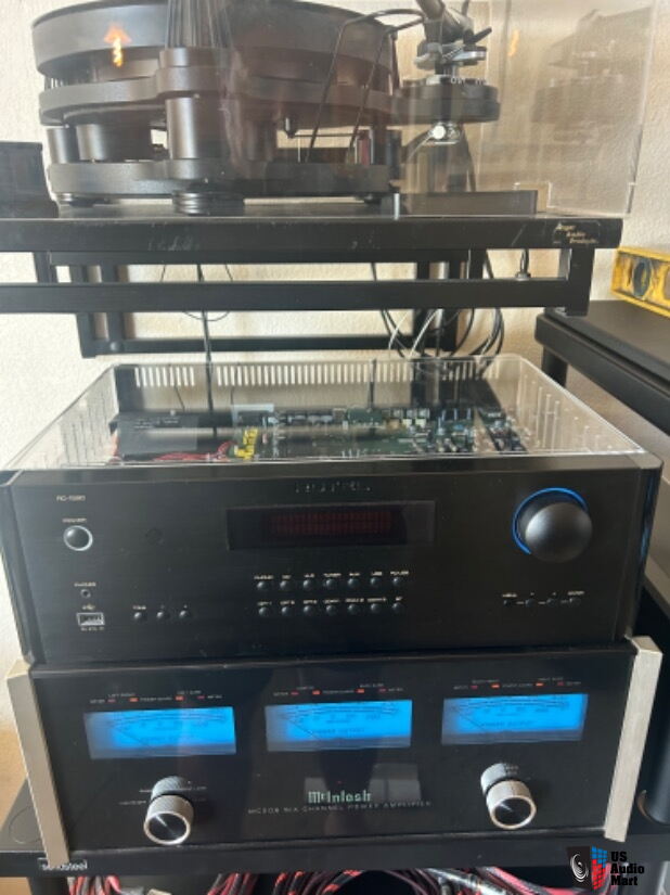 Rotel RC-1590 Preamplifier with remote, clear cover static display ...