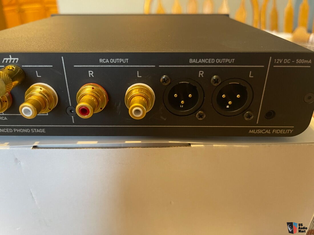 MUSICAL FIDELITY MX-VYNL fully-balanced MM/MC Phono preamp Photo ...