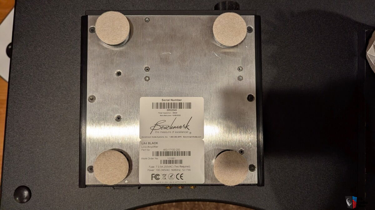 Benchmark LA4 PreAmp (Black, purchased 2021) - Perfect condition - All ...