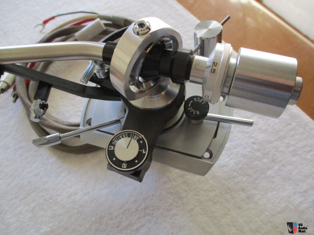 Acos Lustre GST-1 Tonearm used ,need some adjustment ,lube or repair ...