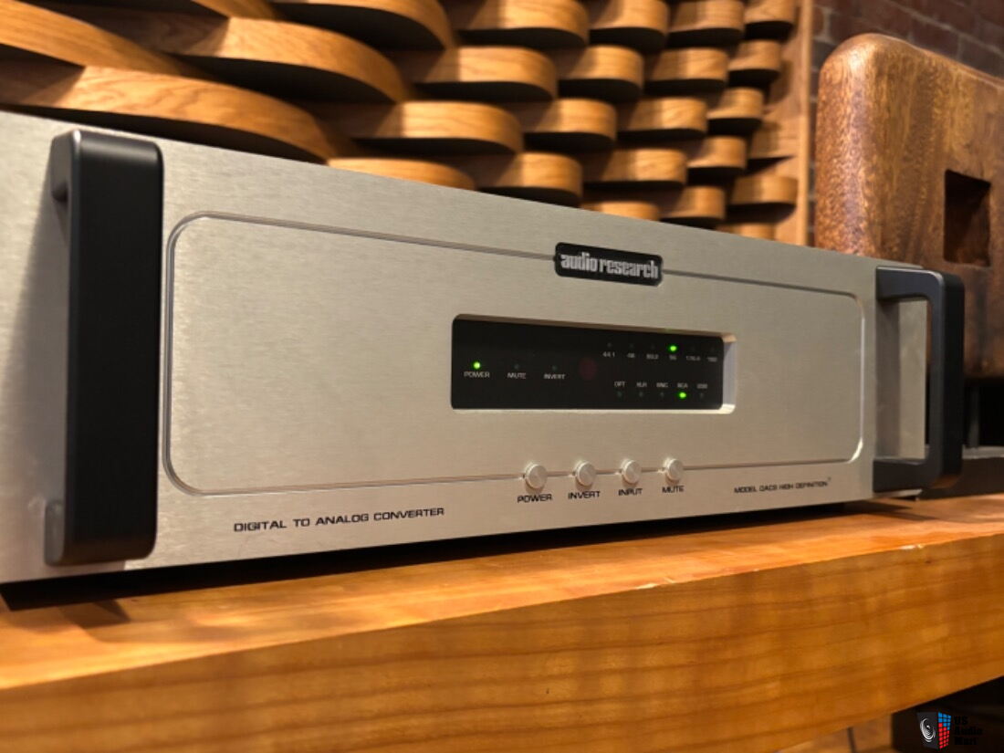 Audio Research, DAC 8 - Reference Quality Digital Converter Photo ...
