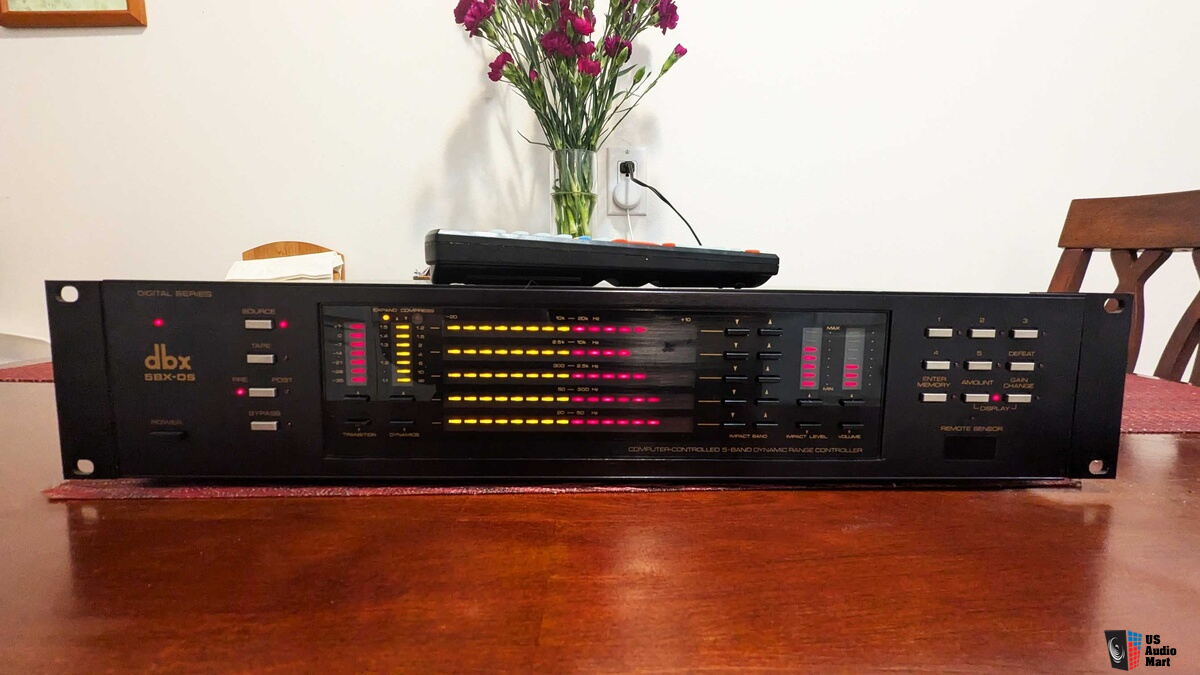 dbx 5BX-DS Dynamic Range Expander, Well-Maintained, 120v/220v Photo ...
