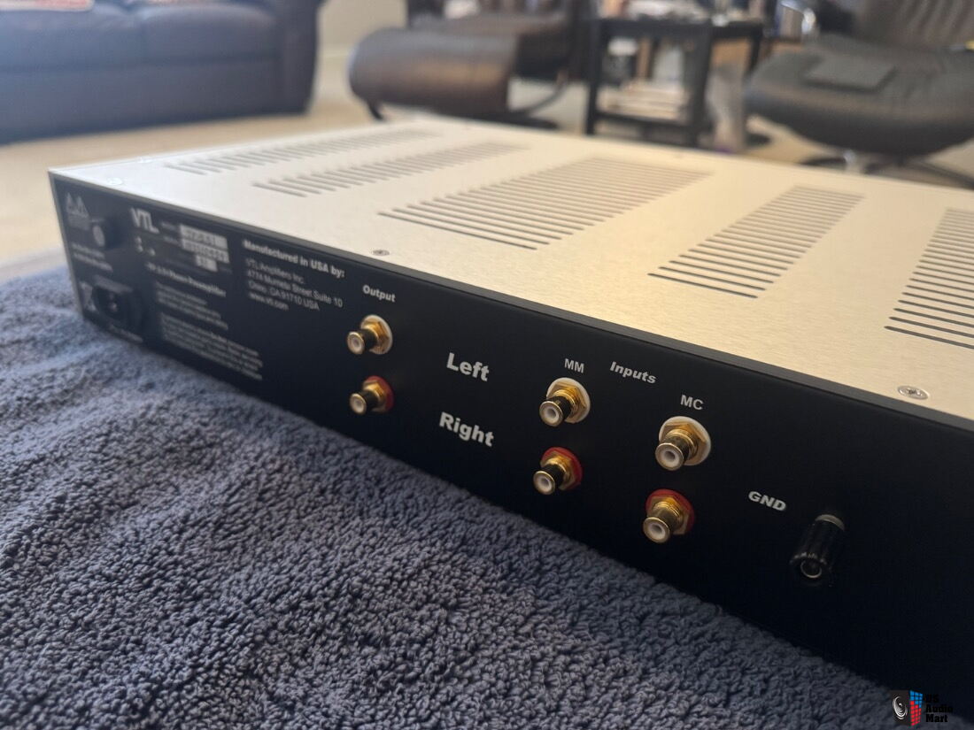 VTL TP 2.5i Phono Stage-Excellent condition Photo #5402625 - US Audio Mart
