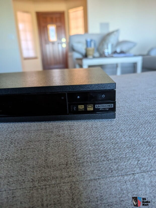 Sony UBP-X800 4K UHD Blu-Ray DVD Player With Atmos Photo #5403608 - US ...