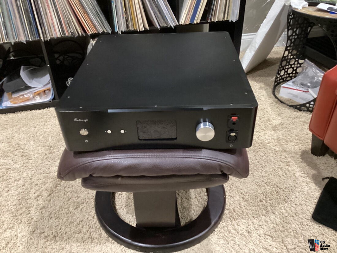 Audio gd R27 HE DAC /headphone amp/preamp w/regenerative power supply ...