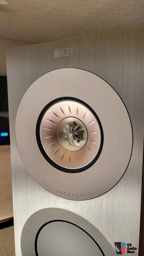 Kef Reference Meta 1 speakers pair Photo #5404399 - US Audio Mart