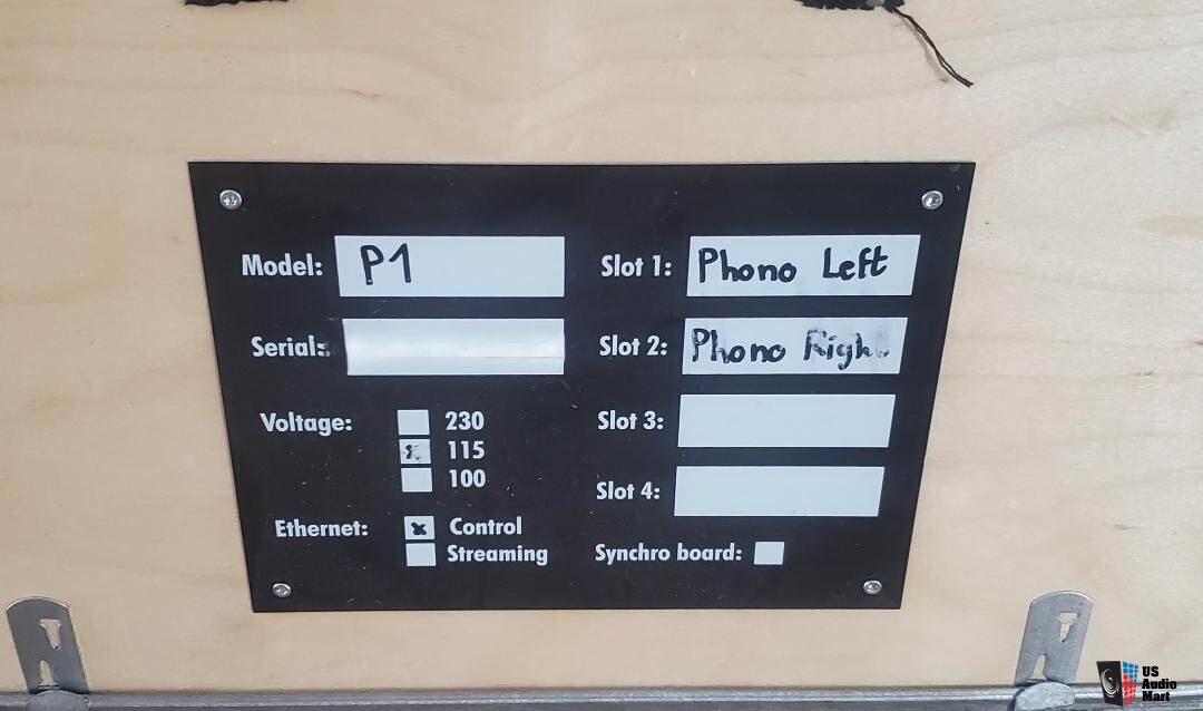 CH Precision P1 Phono Preamp Dual Monaural Photo #5406442 - UK Audio Mart
