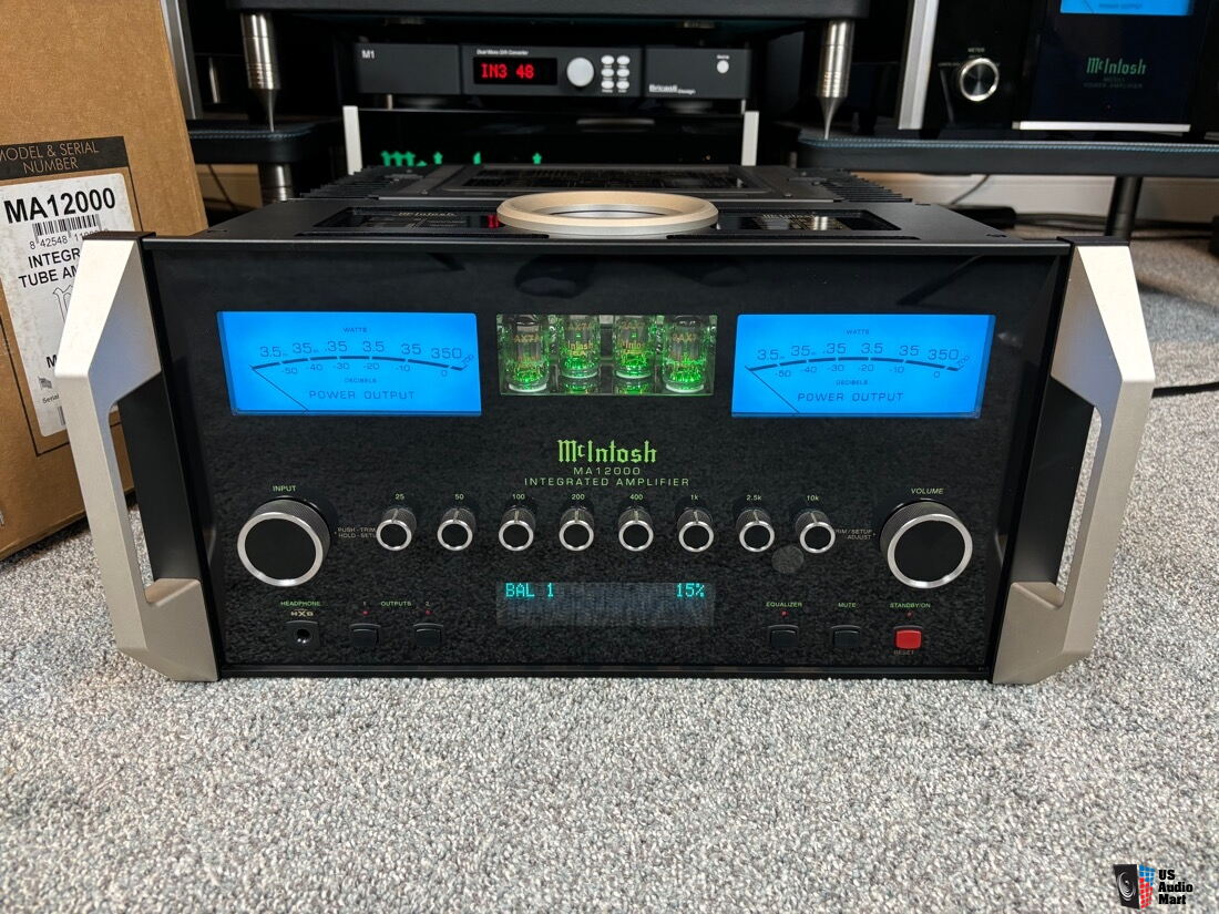 McIntosh MA12000 Hybrid 2-Channel Integrated Amplifier - Excellent ...
