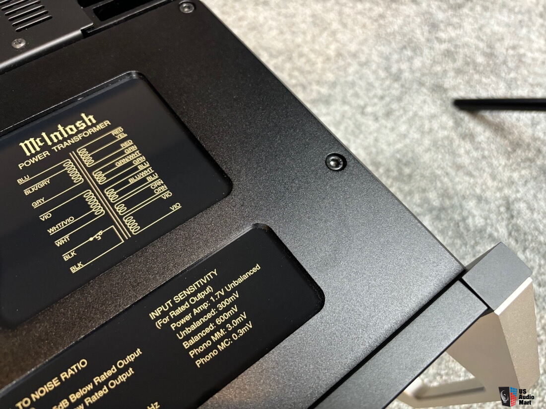 McIntosh MA12000 Hybrid 2-Channel Integrated Amplifier - Excellent ...
