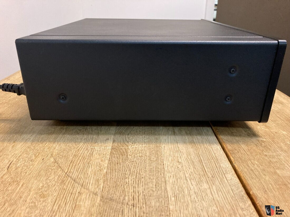 Vincent C-35 hybrid CD player Photo #5408034 - Canuck Audio Mart