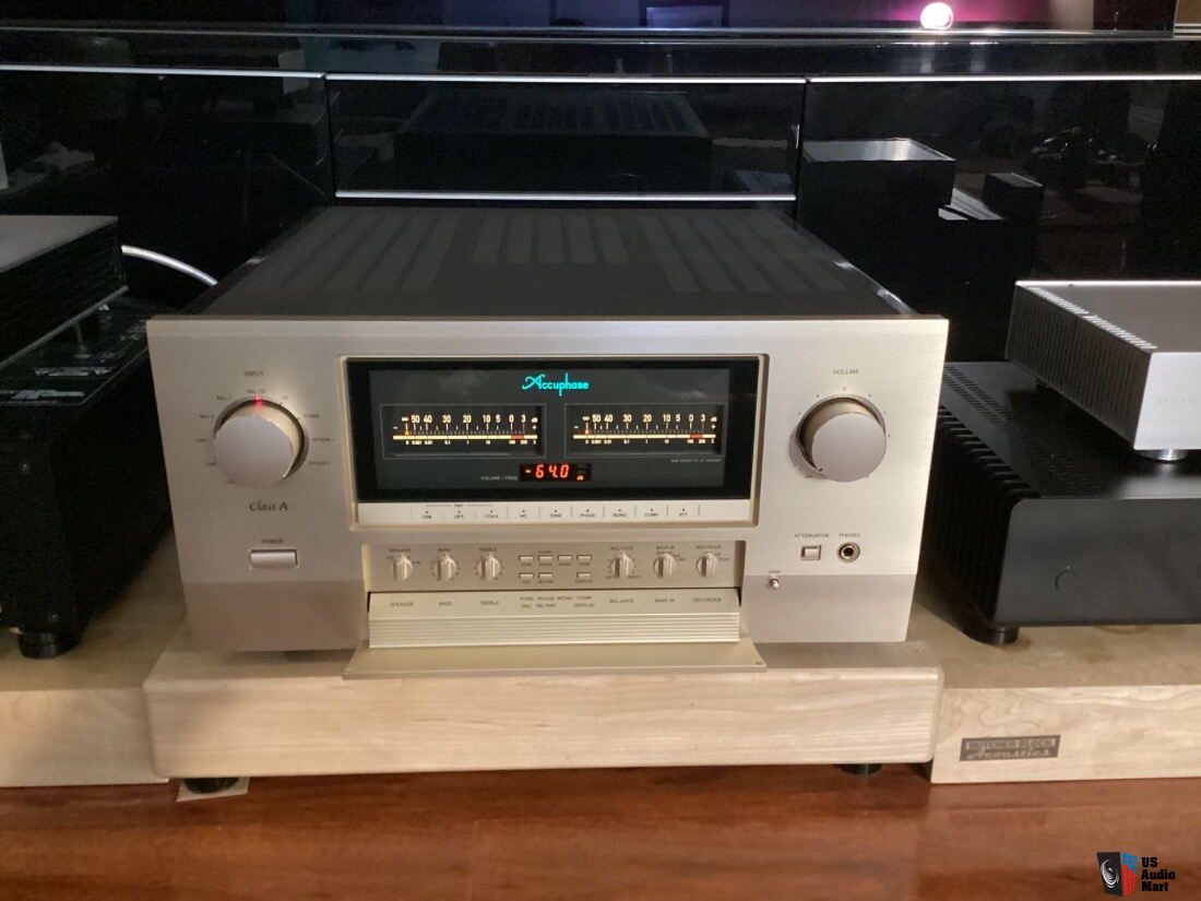 E800 pure class A precision 50th Anniversary integrated amplifier. BIG ...