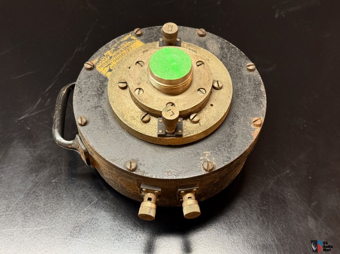 Western Electric 555 horn speaker driver and box Photo #5414635 - US ...