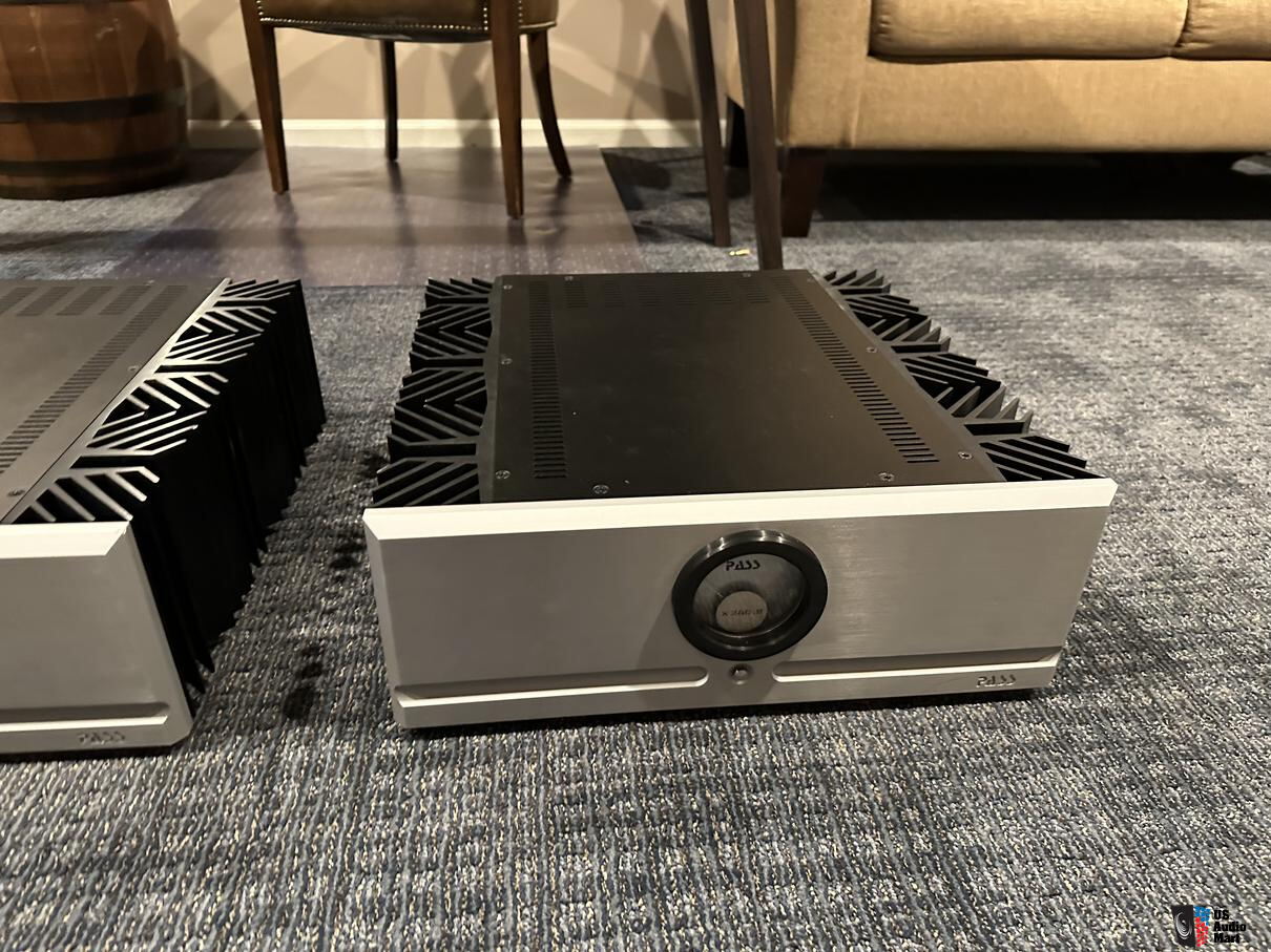 Pass Labs X260.8 Monoblock (Pair) Photo #5416956 - Canuck Audio Mart