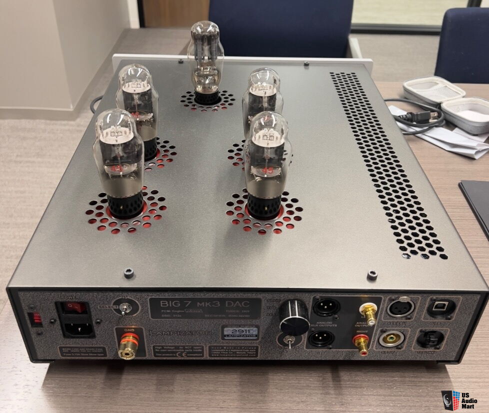 Lampizator Big 7 Mk3 balanced DHT tube DAC For Sale - Canuck Audio Mart