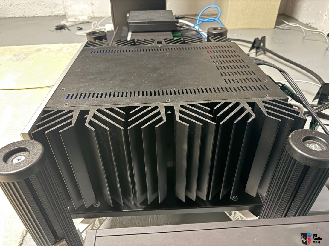 Pass Labs INT-250 Photo #5422547 - US Audio Mart
