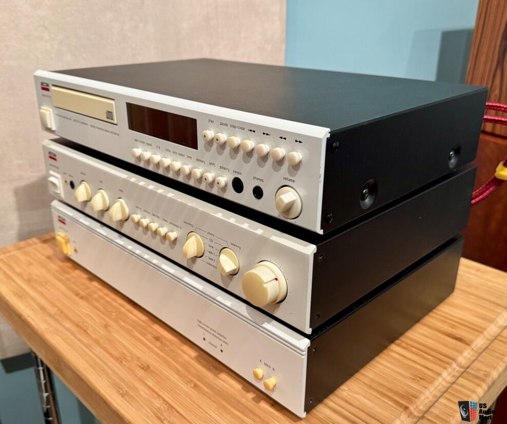 Vintage Adcom System - Rare White Version Photo #5422814 - US Audio Mart