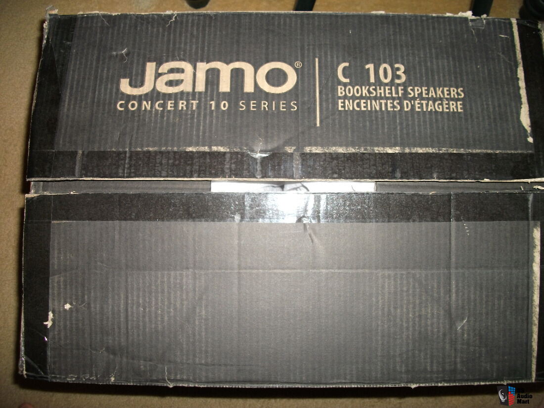 Jamo C 103 Bookshelf Speakers in Walnut Finish Photo #5424827 - US ...