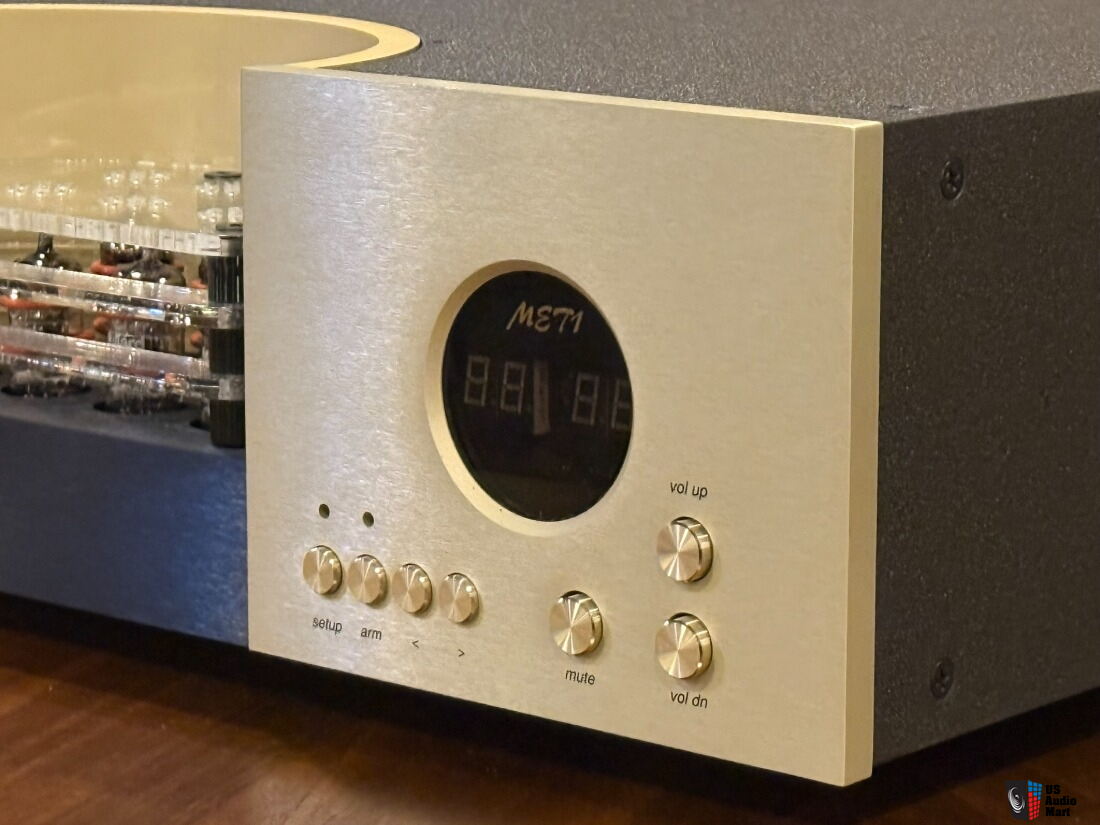 Conrad Johnson MET1 Multi-Channel Enhanced-Triode Tube Preamplifier DVD ...