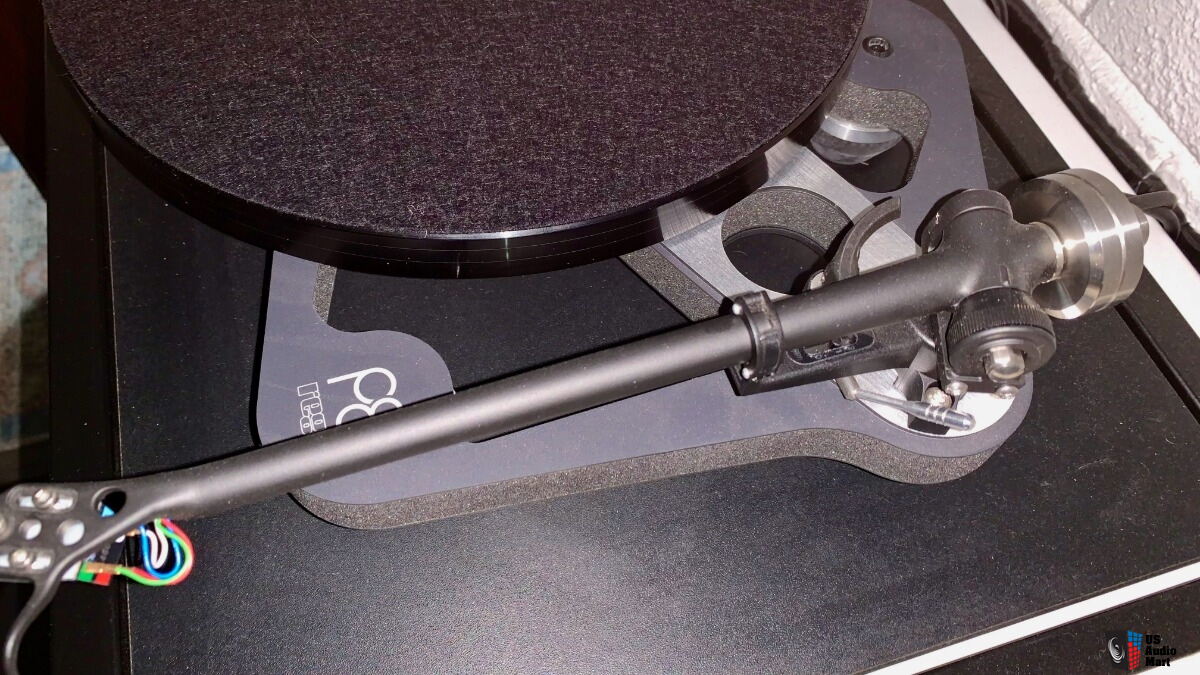 Rega Planar 8 / P8 with Apheta 3 cartridge Photo #5425725 - US Audio Mart
