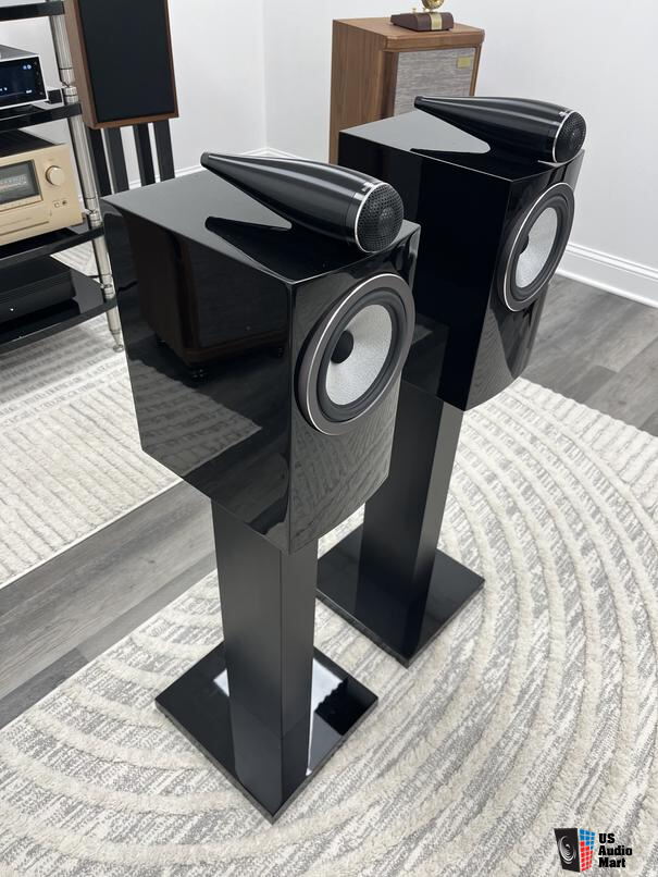 Bowers & Wilkins 705 S3 Bookshelf Speakers with FS-700 S3 Stands Photo ...