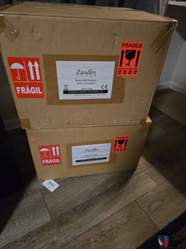 Zanden 5000 signature and Zanden 2000p transport for sale Photo ...