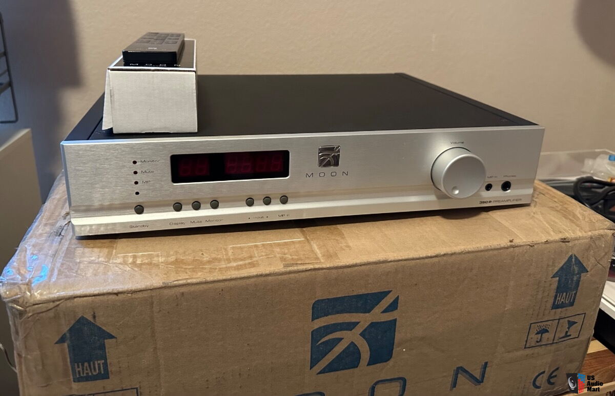 Sim Audio Moon 350P DP with digital and phono boards installed Photo ...