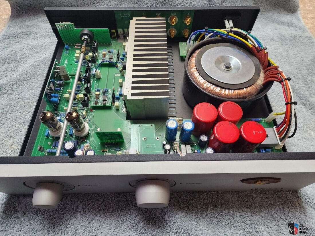 Unison Unico Integrated amp with tubes and phono stage Photo #5442641 ...